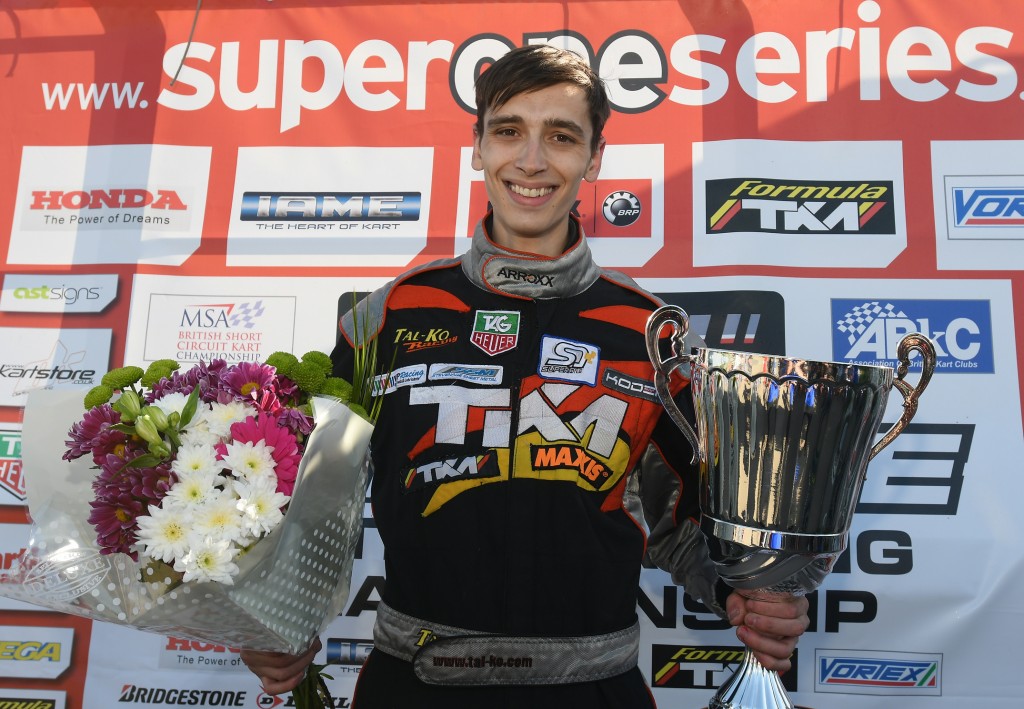 Matt England and Steph Walters to race for Karting magazine R4 | RHPK